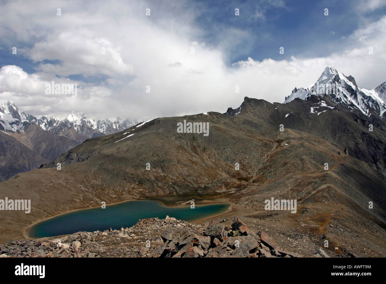 rush phari with unclimbed 6000m peak to right hoper pakistan Stock ...