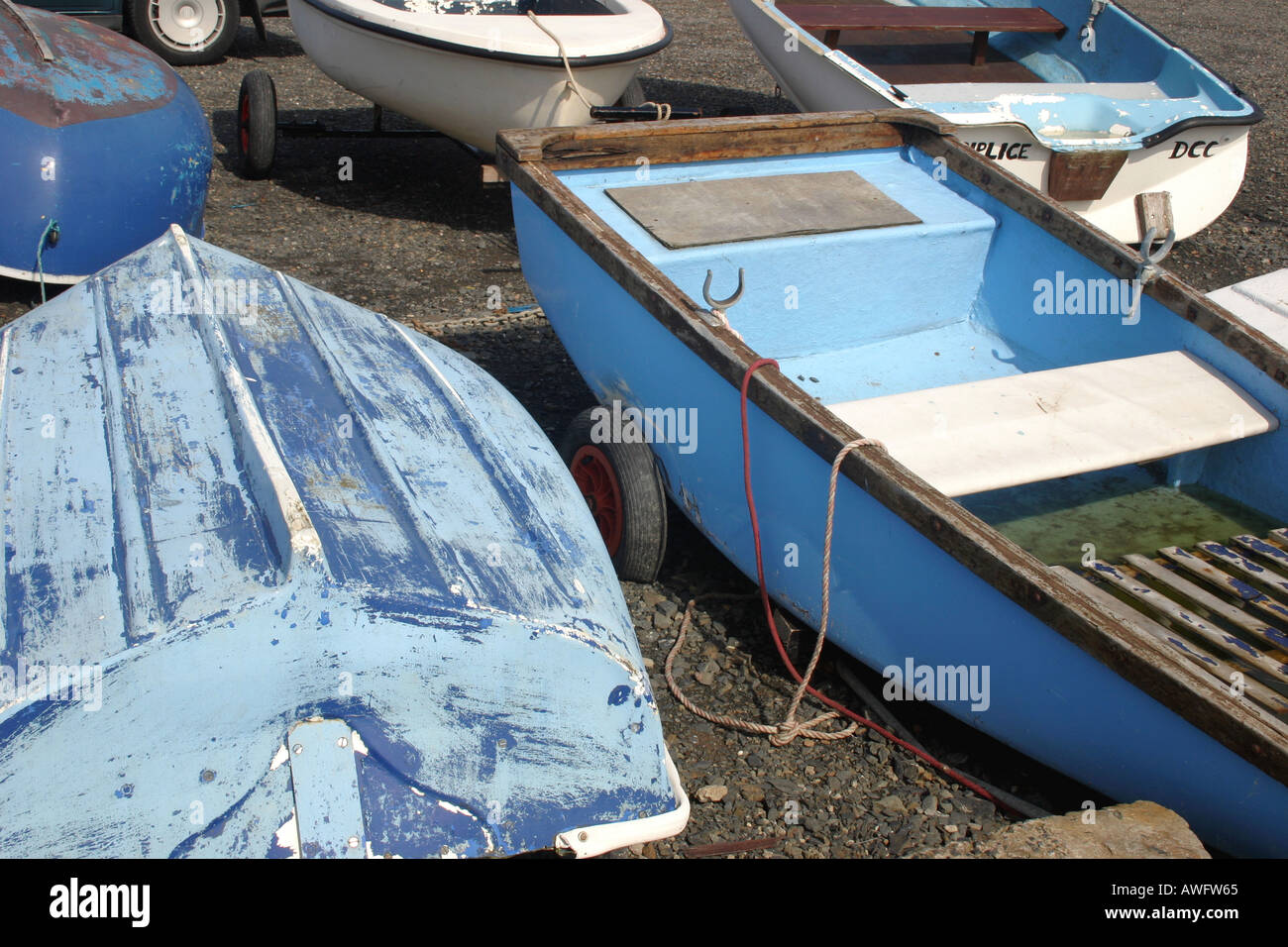 White rowing boats hi-res stock photography and images - Alamy