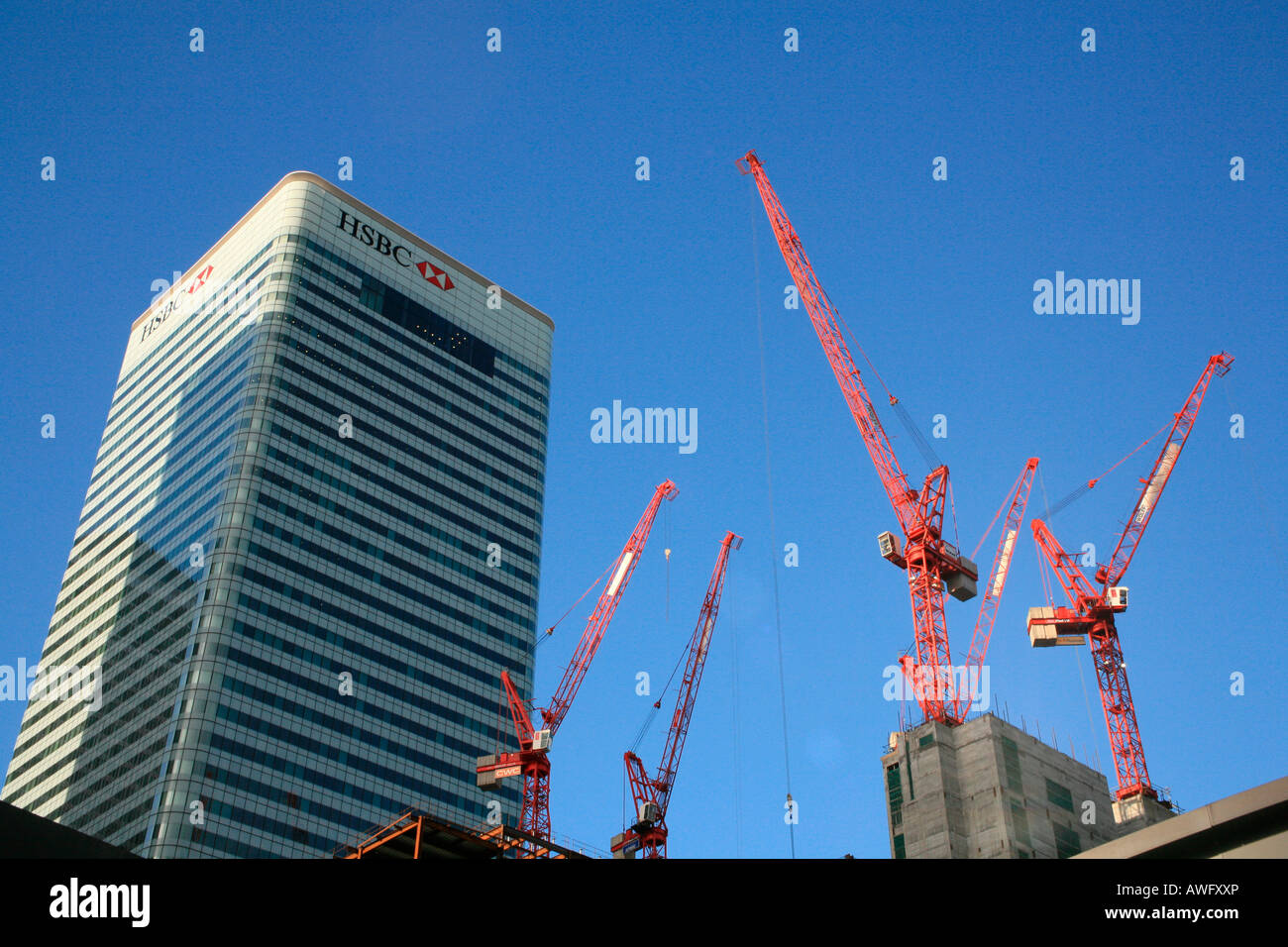 Hsbc building construction hi-res stock photography and images - Alamy