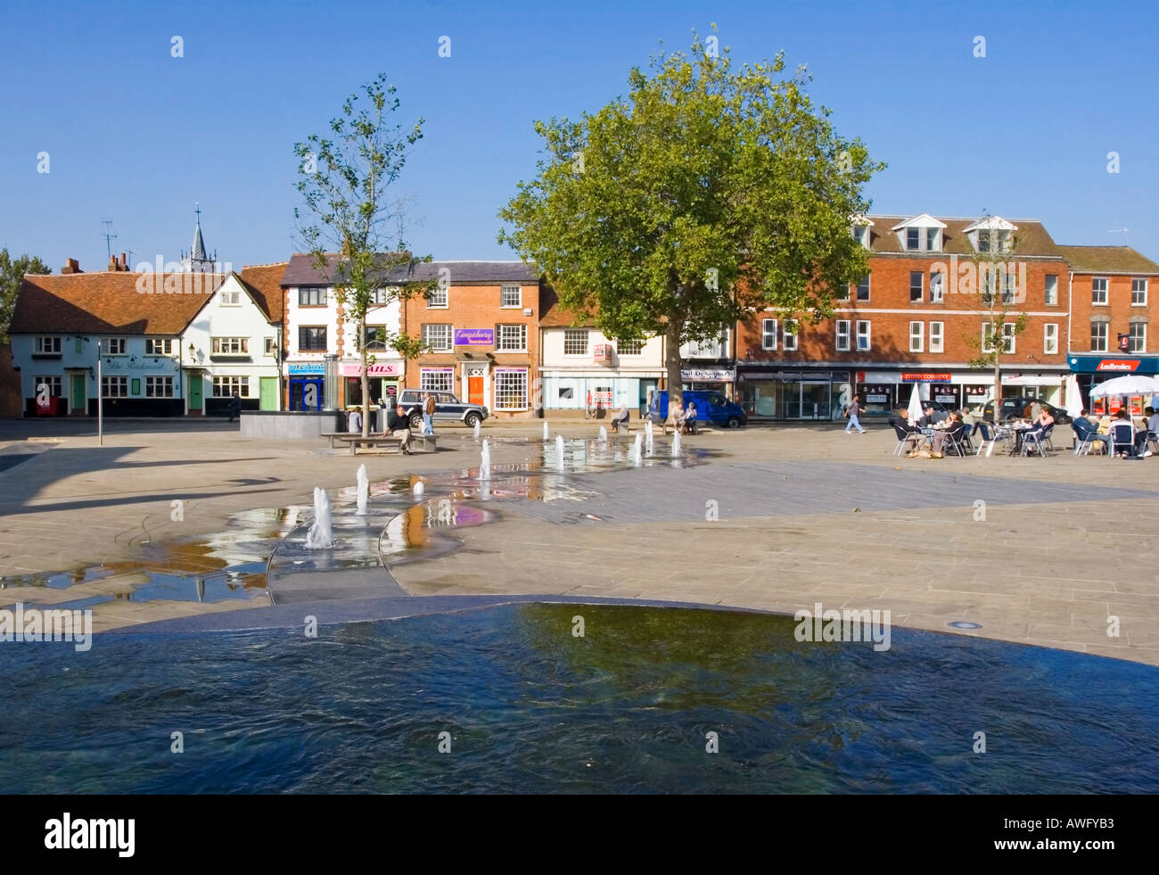 Aylesbury town centre hi-res stock photography and images - Alamy