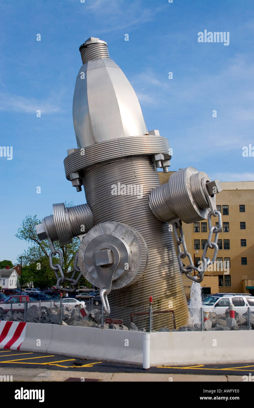 Worlds largest fire hydrant hi-res stock photography and images - Alamy