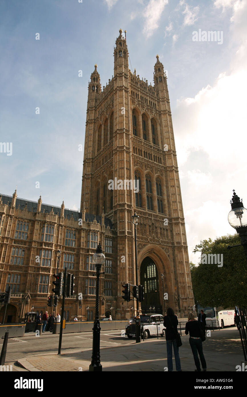 British houses of parliament hi-res stock photography and images - Alamy