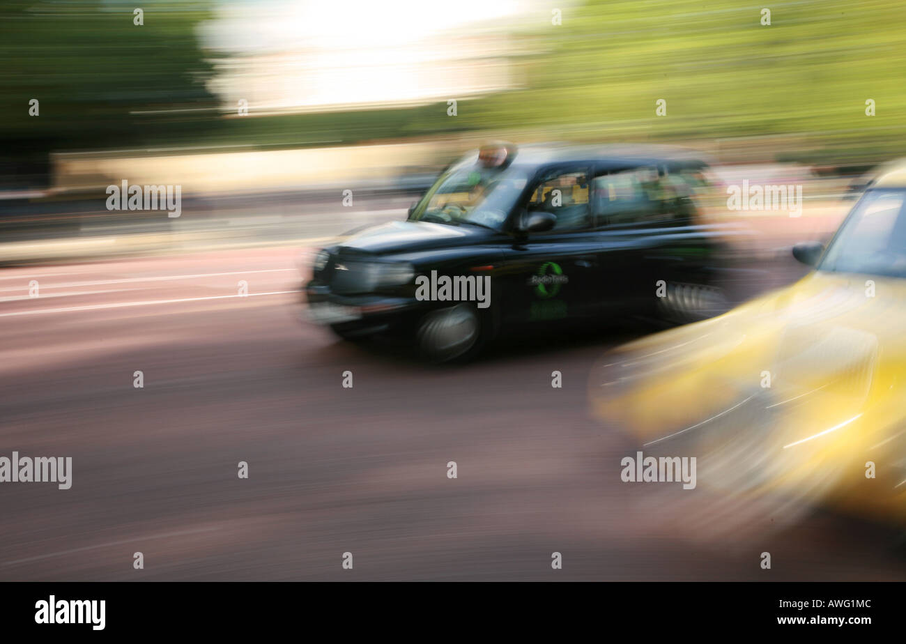 London black and yellow taxi cabs licensed hackney carriage public ...