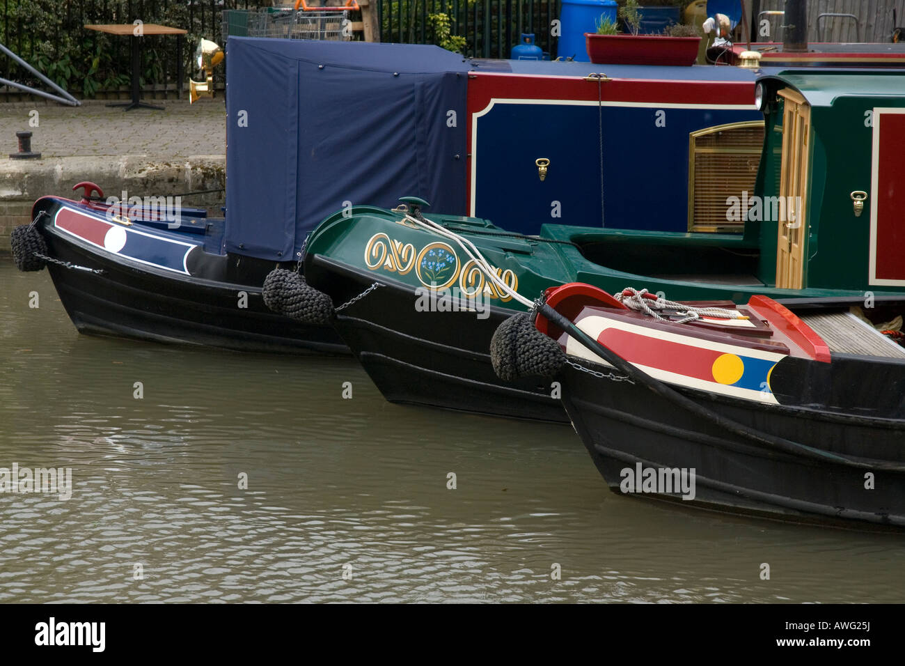 "Narrowboats, " houseboats docked in Bath, Somerset, England, UK ...