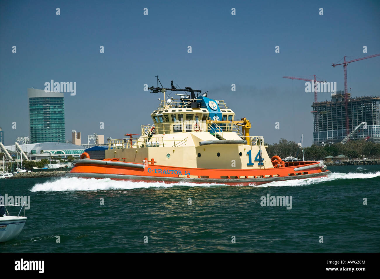 Military tugboat San Diego, California, USA Stock Photo - Alamy