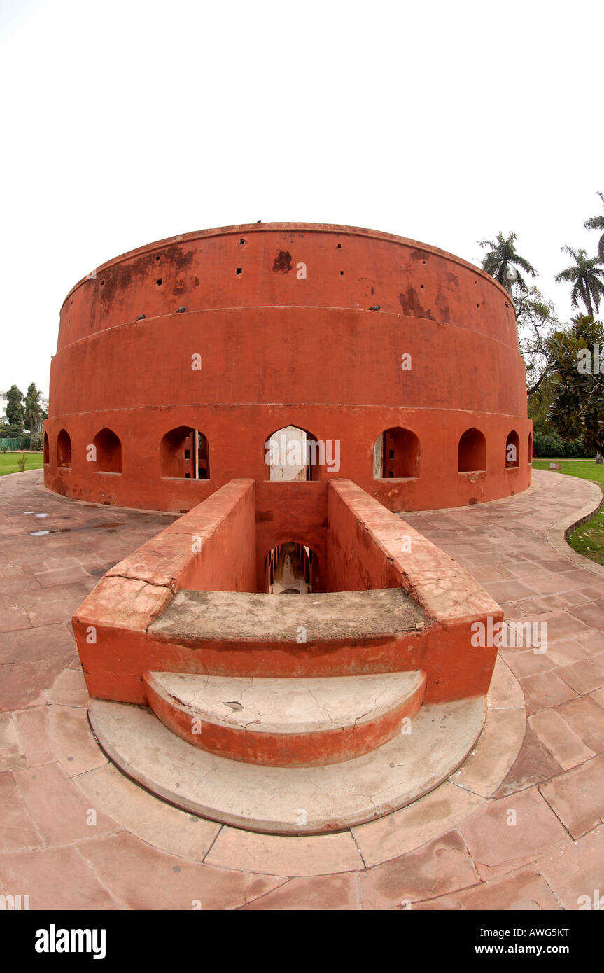 Yantra Mandir or Jantar Mantar astronomic observatory, New Delhi, India ...