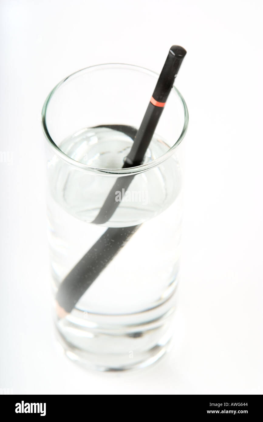 Refraction pencil hi-res stock photography and images - Alamy