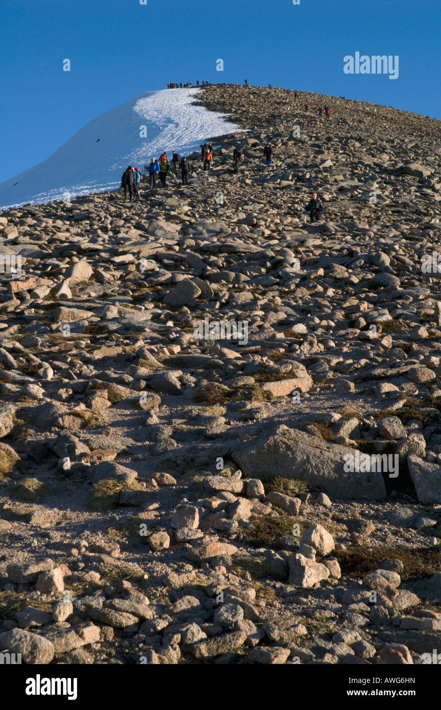 Descending Fiacaill a Coire Cas Stock Photo - Alamy