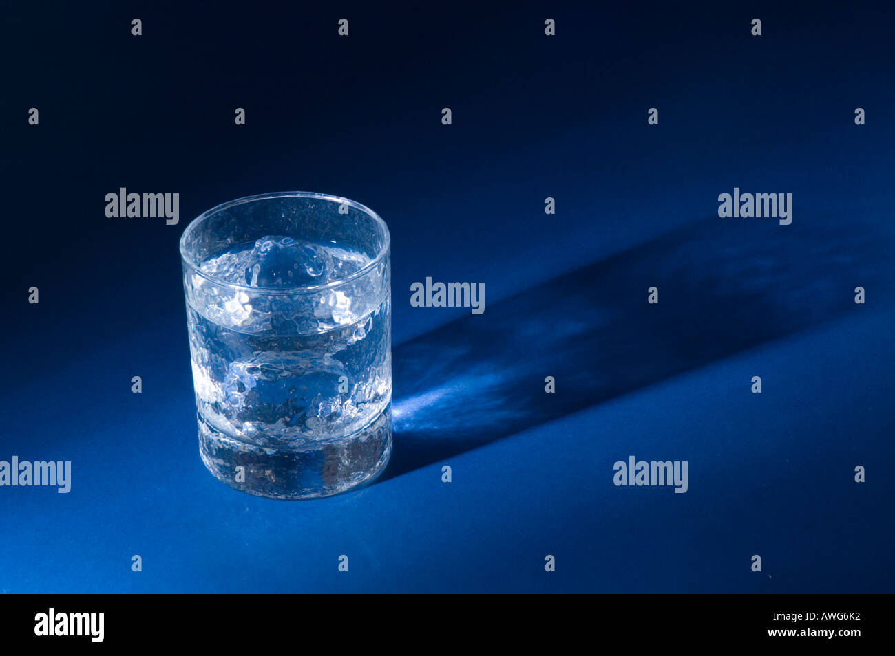 Shadow casting glass water hi-res stock photography and images - Alamy
