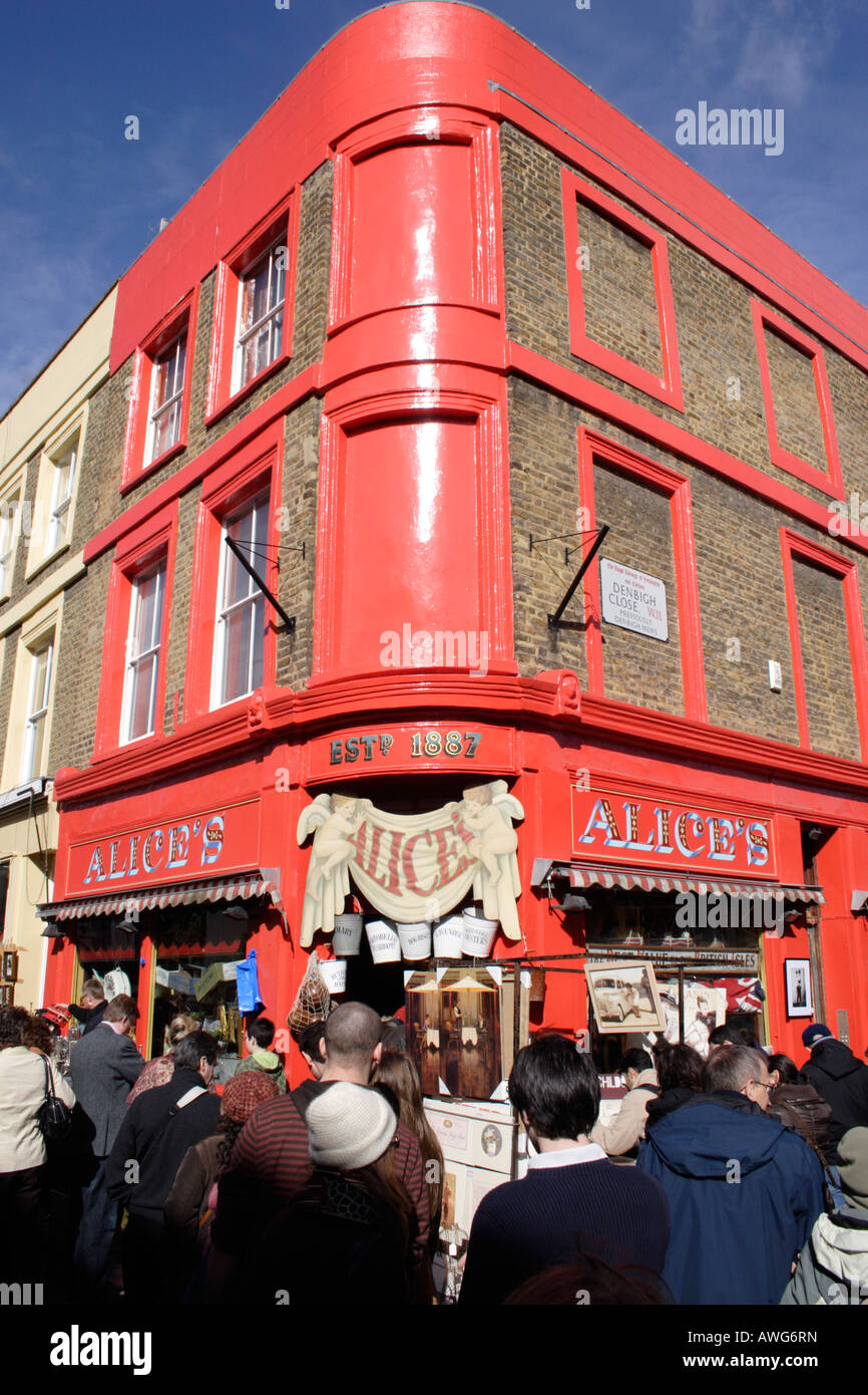 Alices Antiques Stock Photos & Alices Antiques Stock Images - Alamy