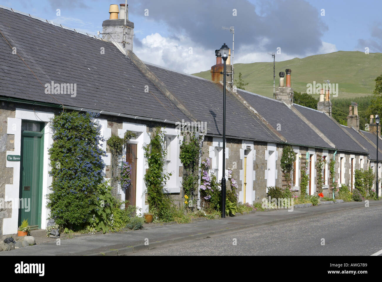 Straiton village hi-res stock photography and images - Alamy