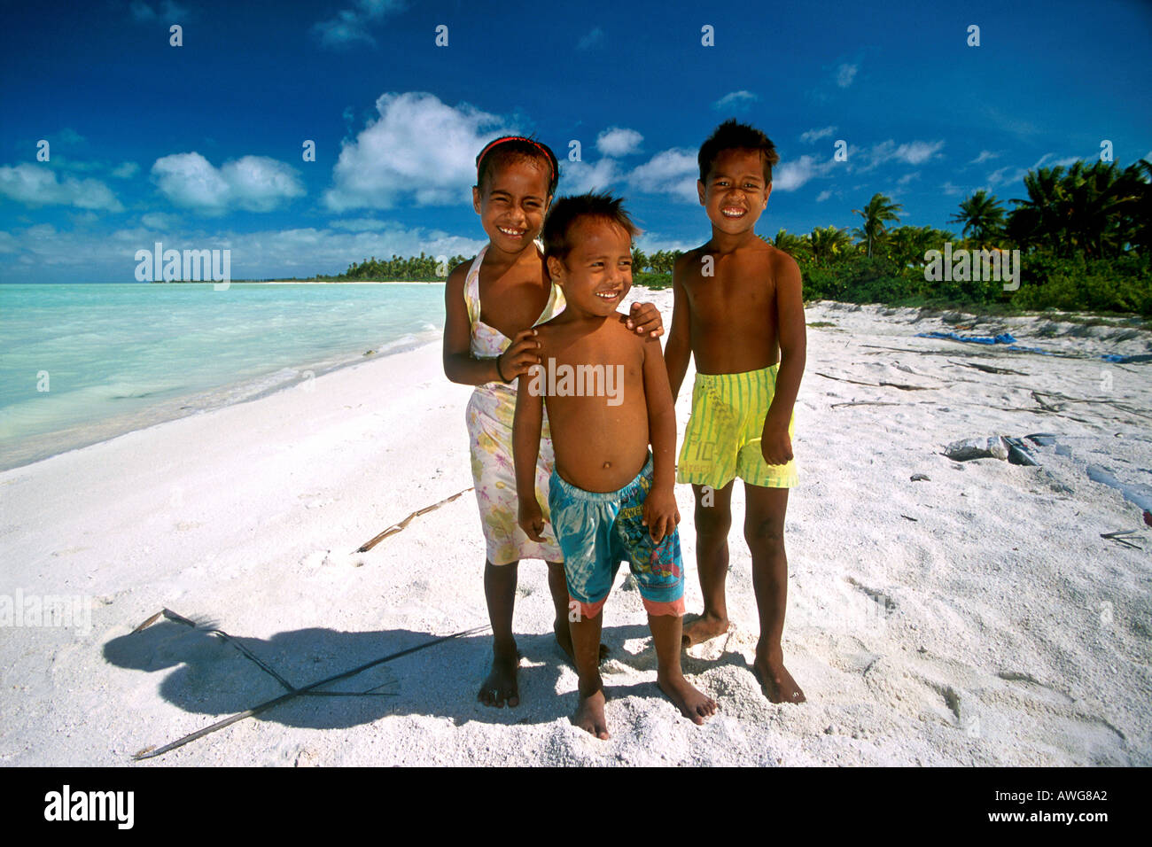 Polynesian children playing hi-res stock photography and images - Alamy