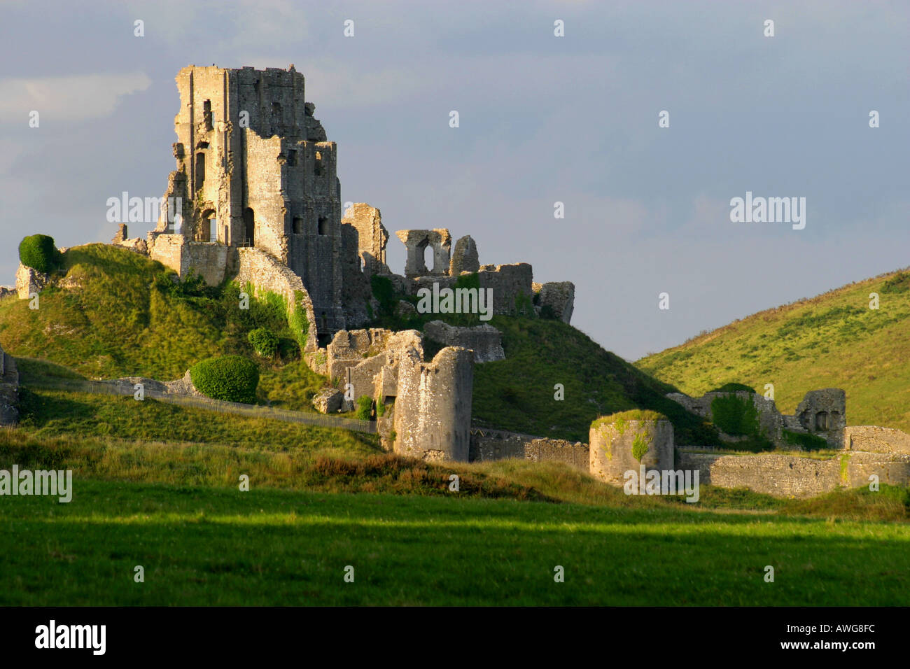 Corfe Castle, Dorset, England Stock Photo - Alamy