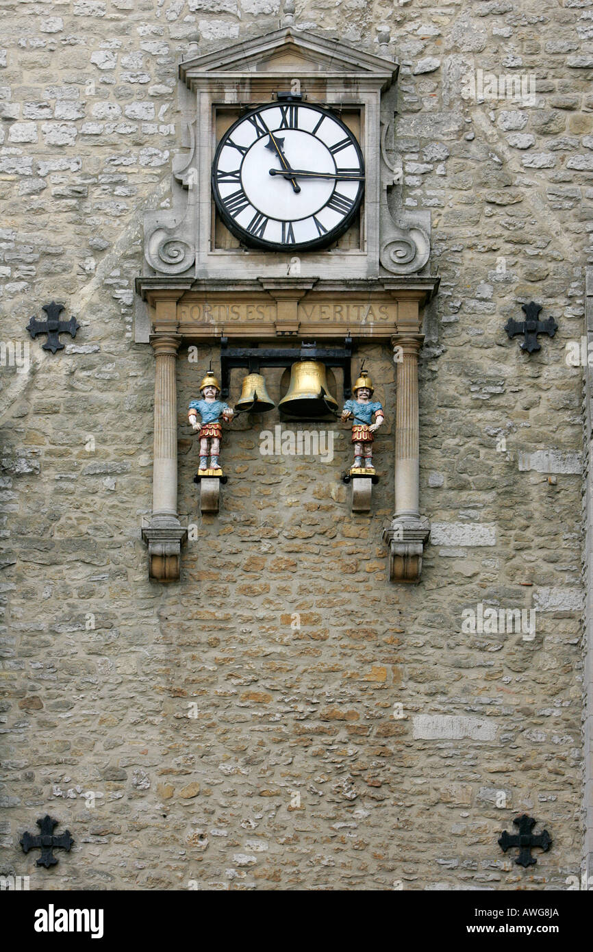 Oxford city centre street clock time architecture building history ...