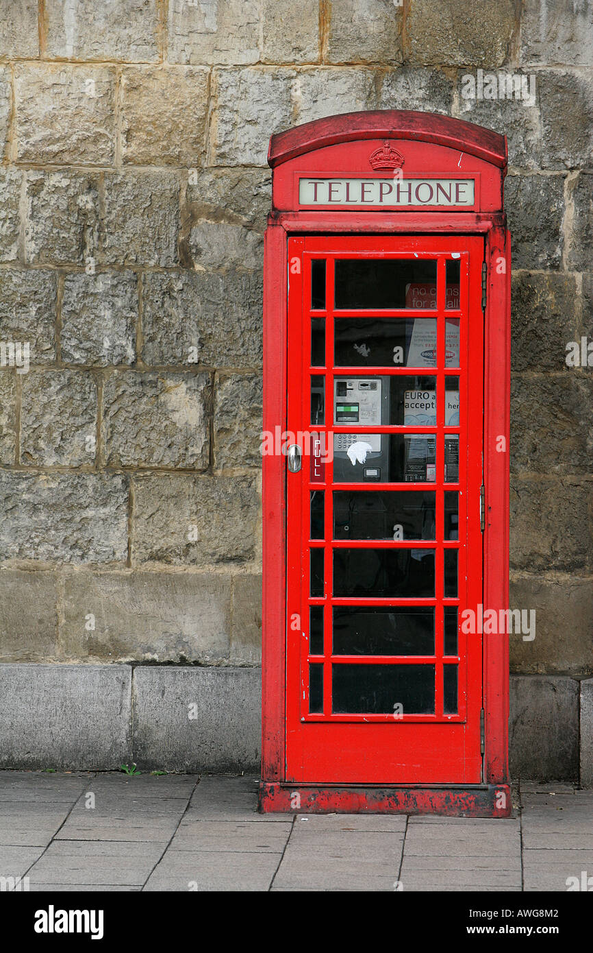 traditional telephone wall British famous Oxford red typical tradition ...