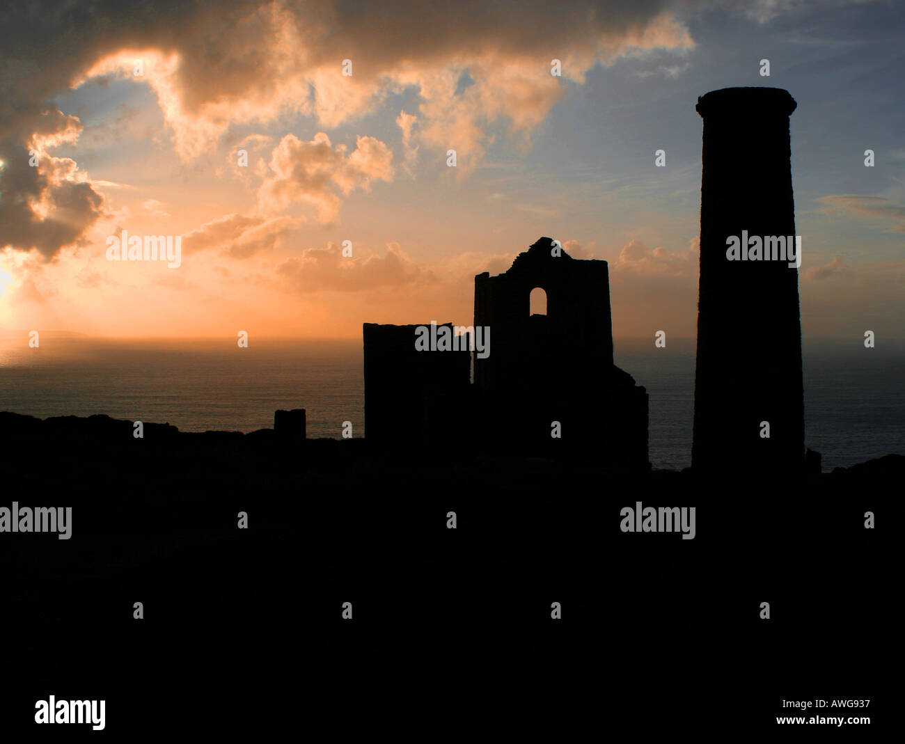 Tin Mine Silhouette Cornwall UK Stock Photo - Alamy