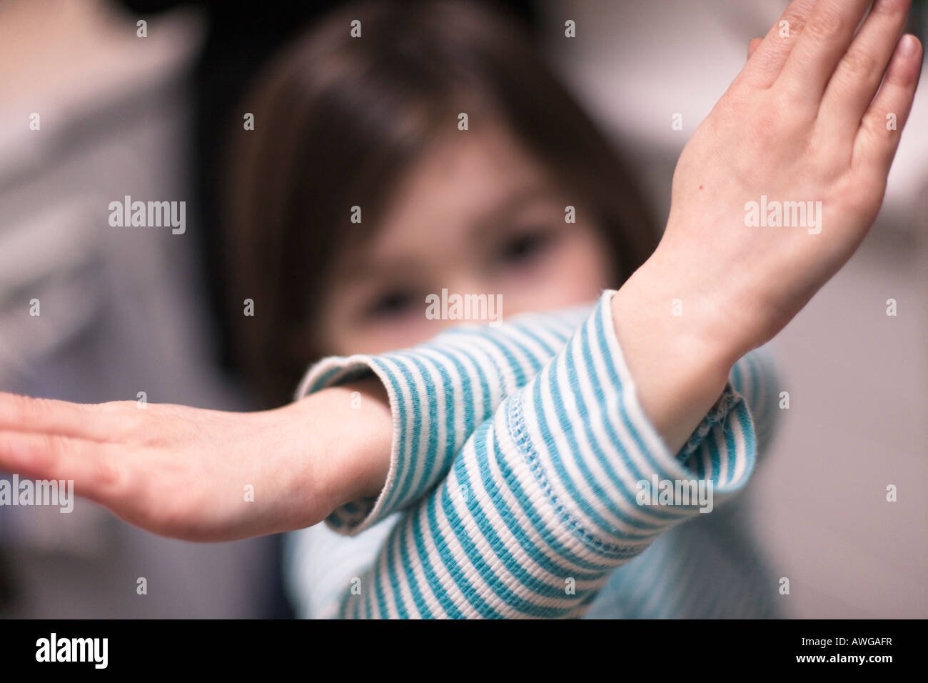 Kids crossing arms hi-res stock photography and images - Alamy