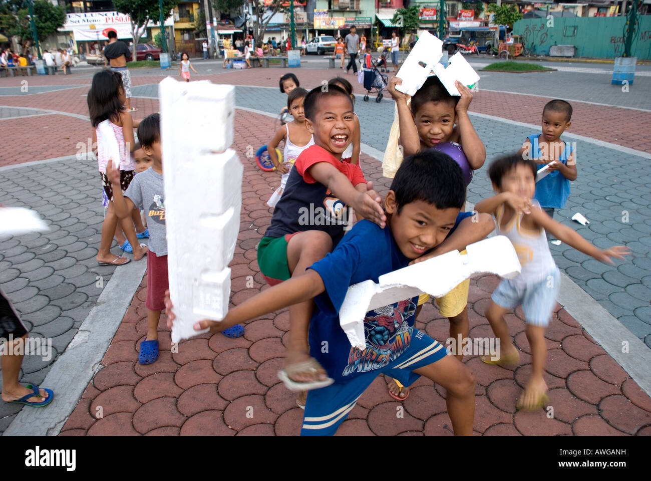 philippines manila kids in malate Stock Photo - Alamy