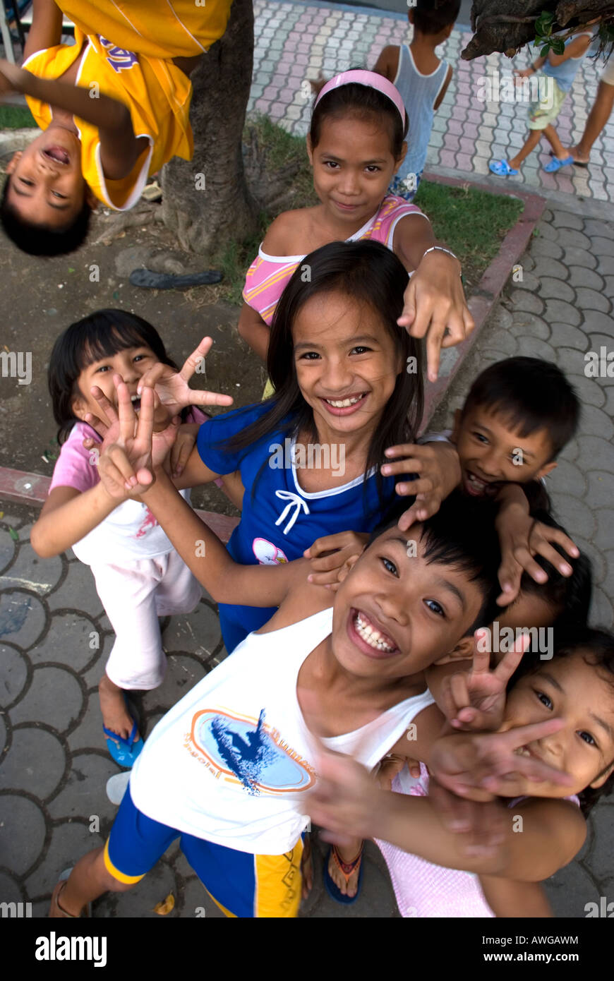 philippines manila kids in malate Stock Photo - Alamy