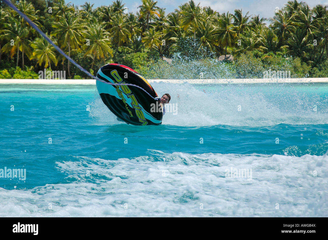 Towable man lift hi-res stock photography and images - Alamy