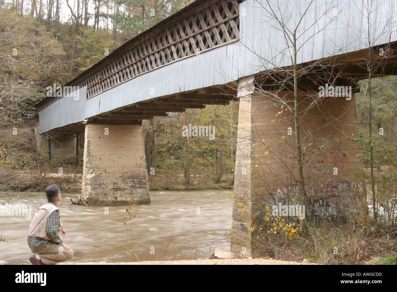 324 feet hi-res stock photography and images - Alamy