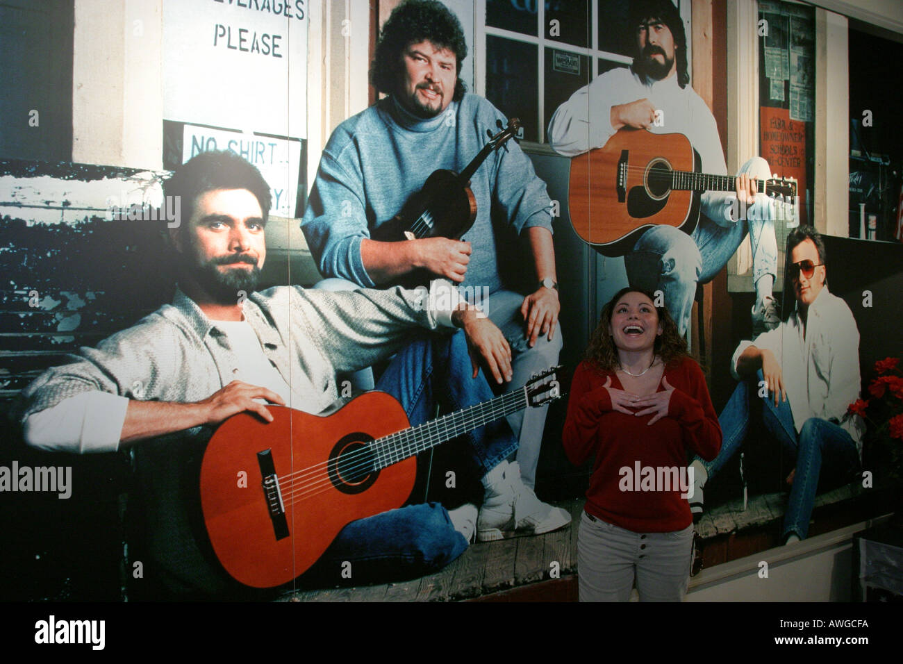 Alabama fort payne alabama fan club museum hi-res stock photography and ...