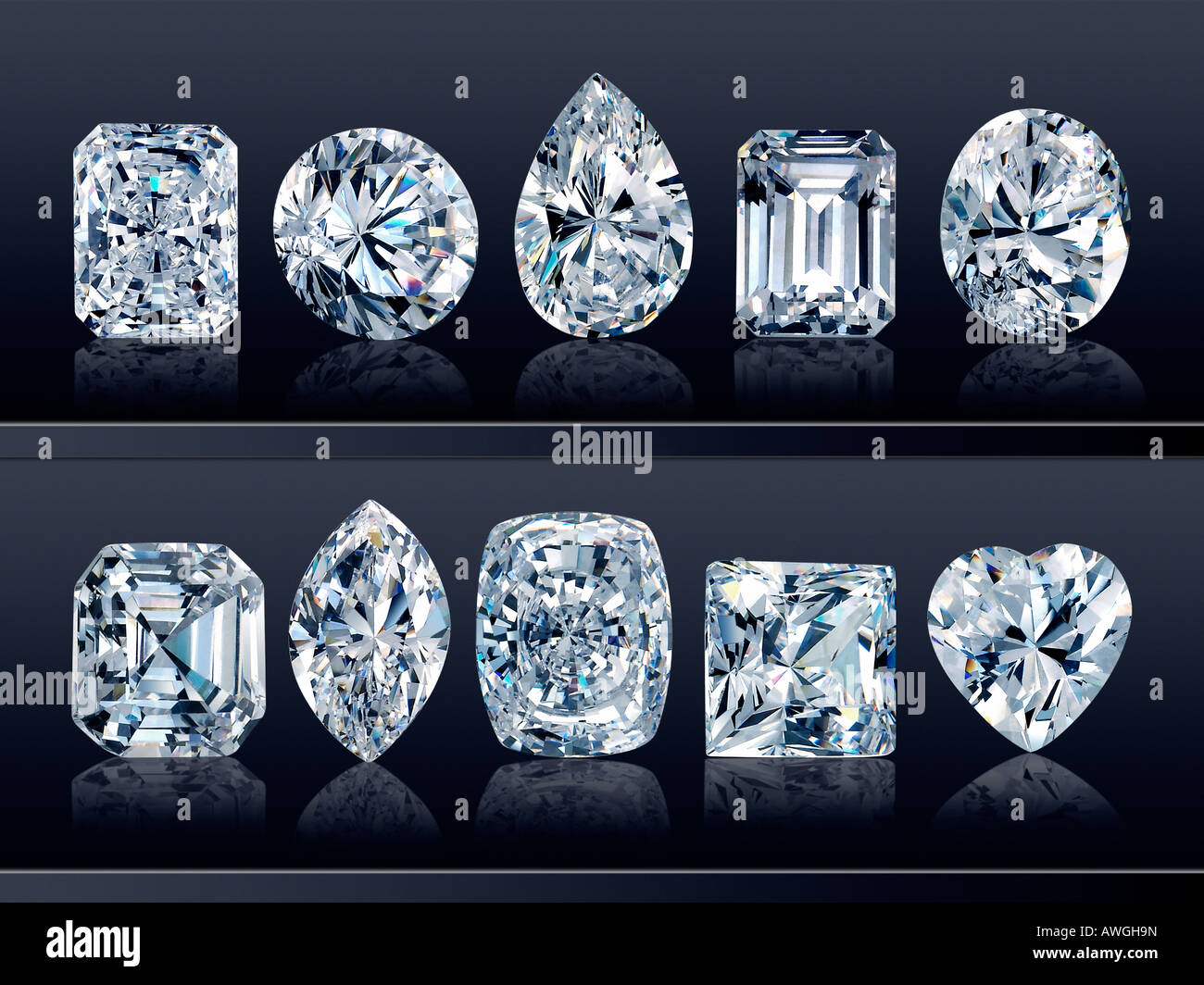 close up white diamonds on black background Stock Photo - Alamy