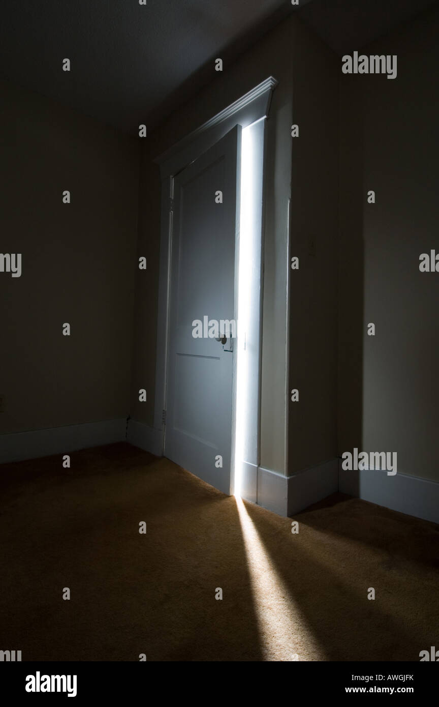 Door slightly open hi-res stock photography and images - Alamy