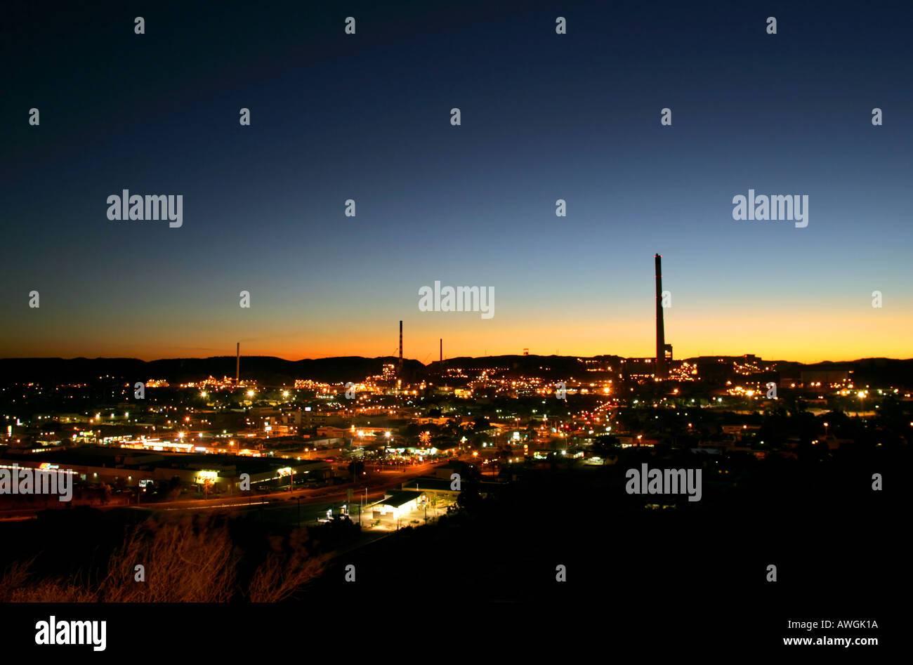 View from Mt. Isa lookout Stock Photo - Alamy