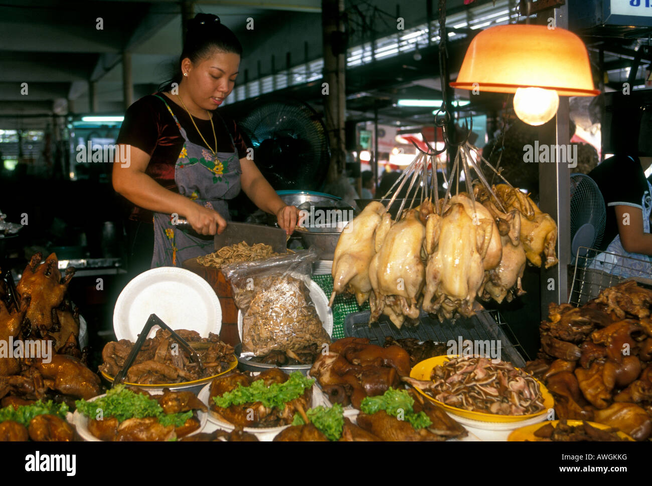 Thai woman, adult woman, food vendor, Chatuchak Weekend Market ...