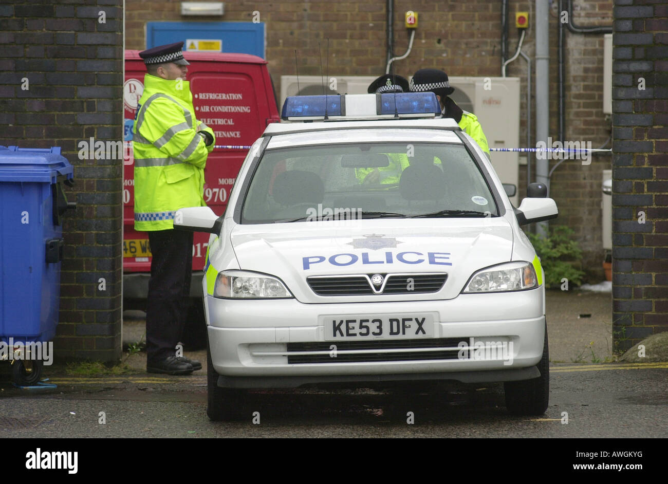 Crime scene police car hi-res stock photography and images - Alamy