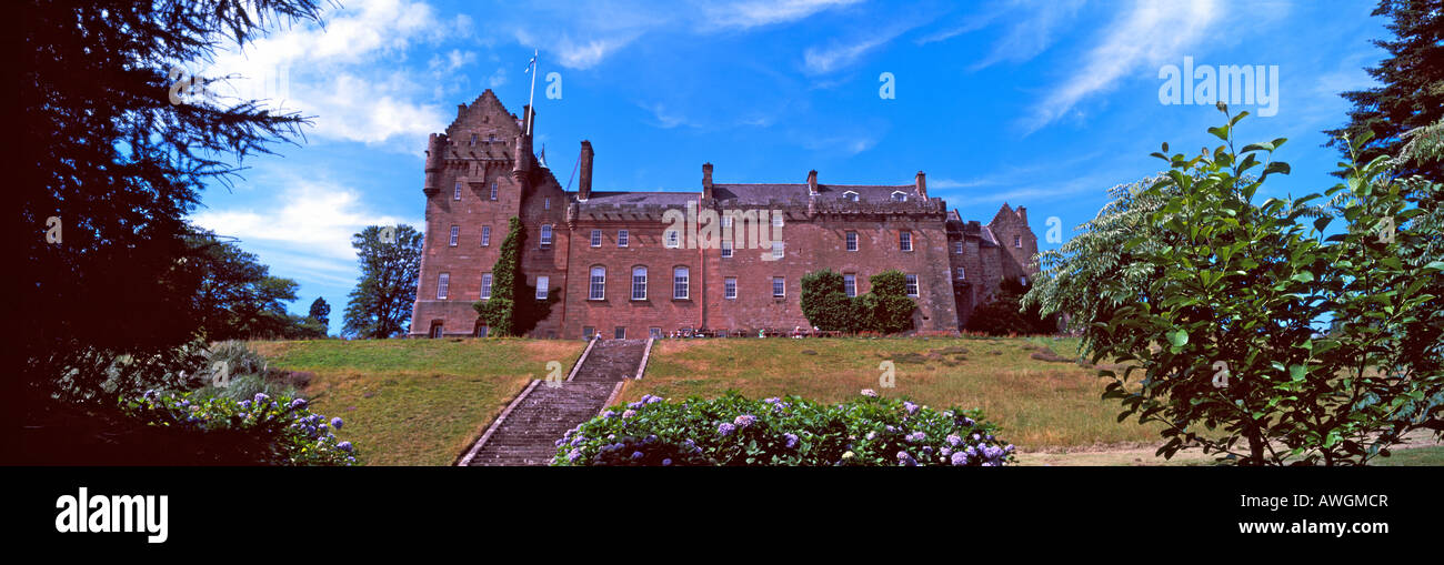 Brodick castle hi-res stock photography and images - Alamy