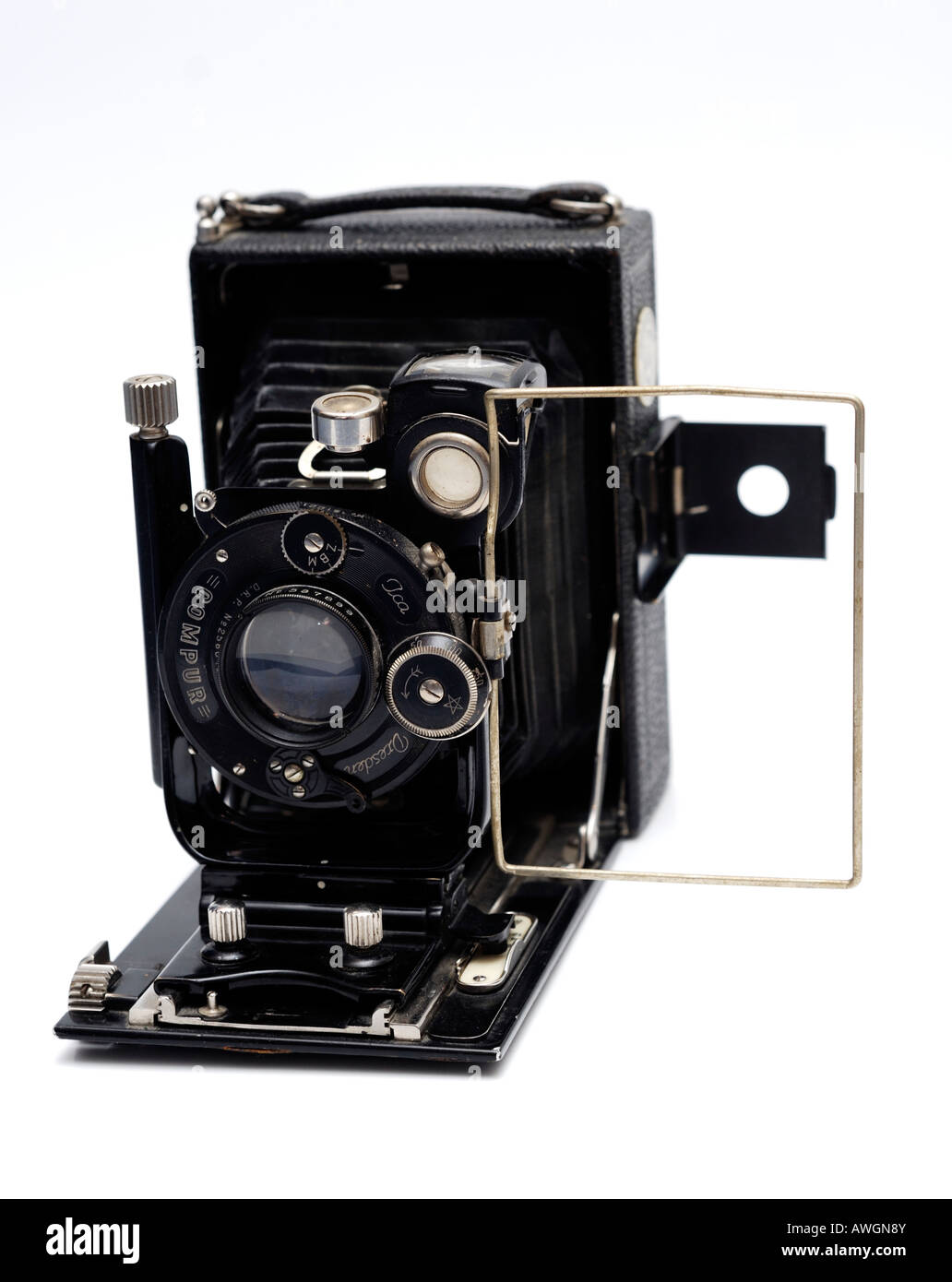 Old plate camera antique Cut Out Stock Images & Pictures - Alamy