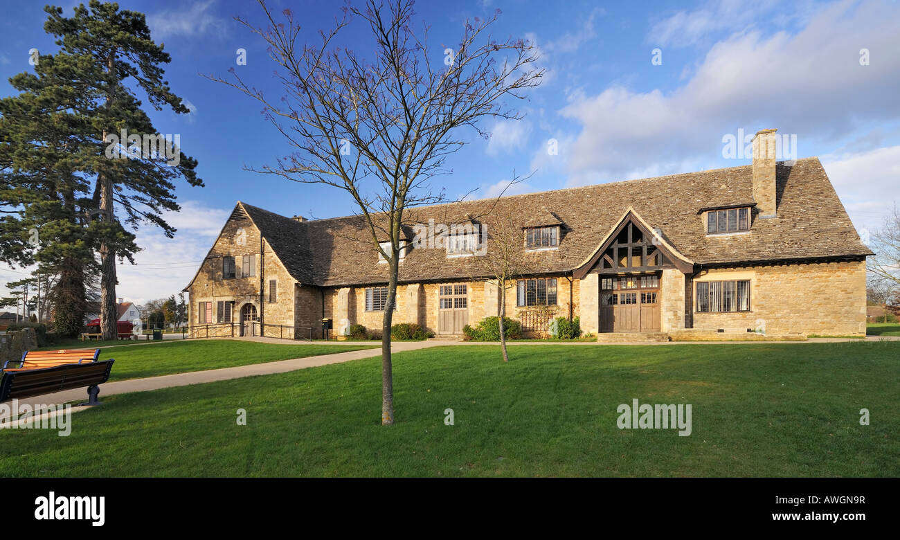 Village Memorial Hall Shrivenham Oxfordshire Stock Photo - Alamy
