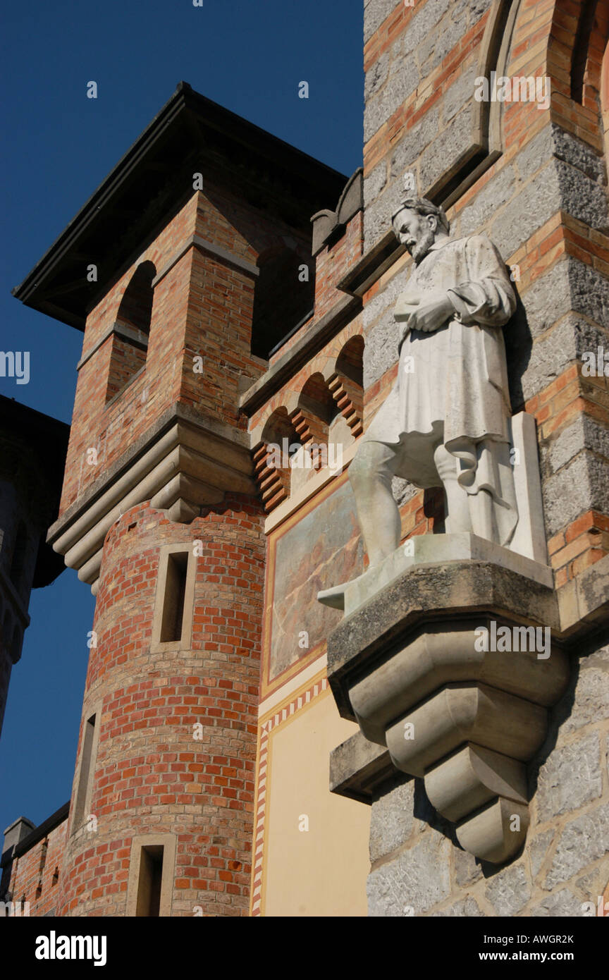 Conte Ceconi castle in Pielungo - Friuli Italy Stock Photo - Alamy