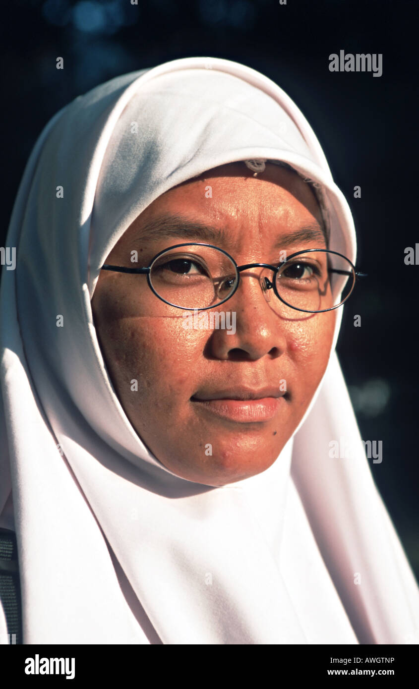 Indonesia Muslim woman in Malang, Java Stock Photo - Alamy