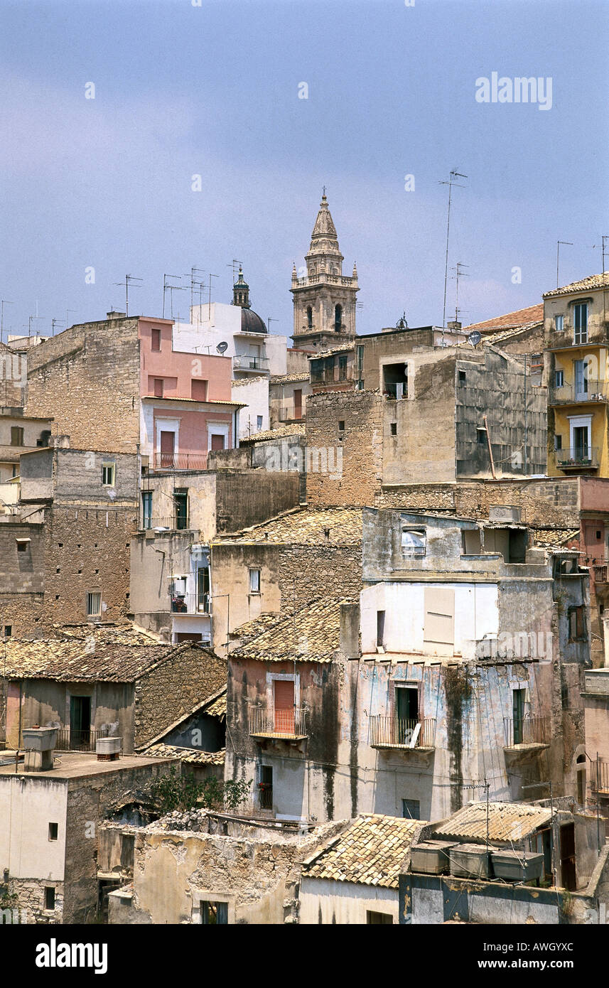 Italy, Sicily, Southeast Sicily, Ragusa Ibla, terracotta roof-tiled ...