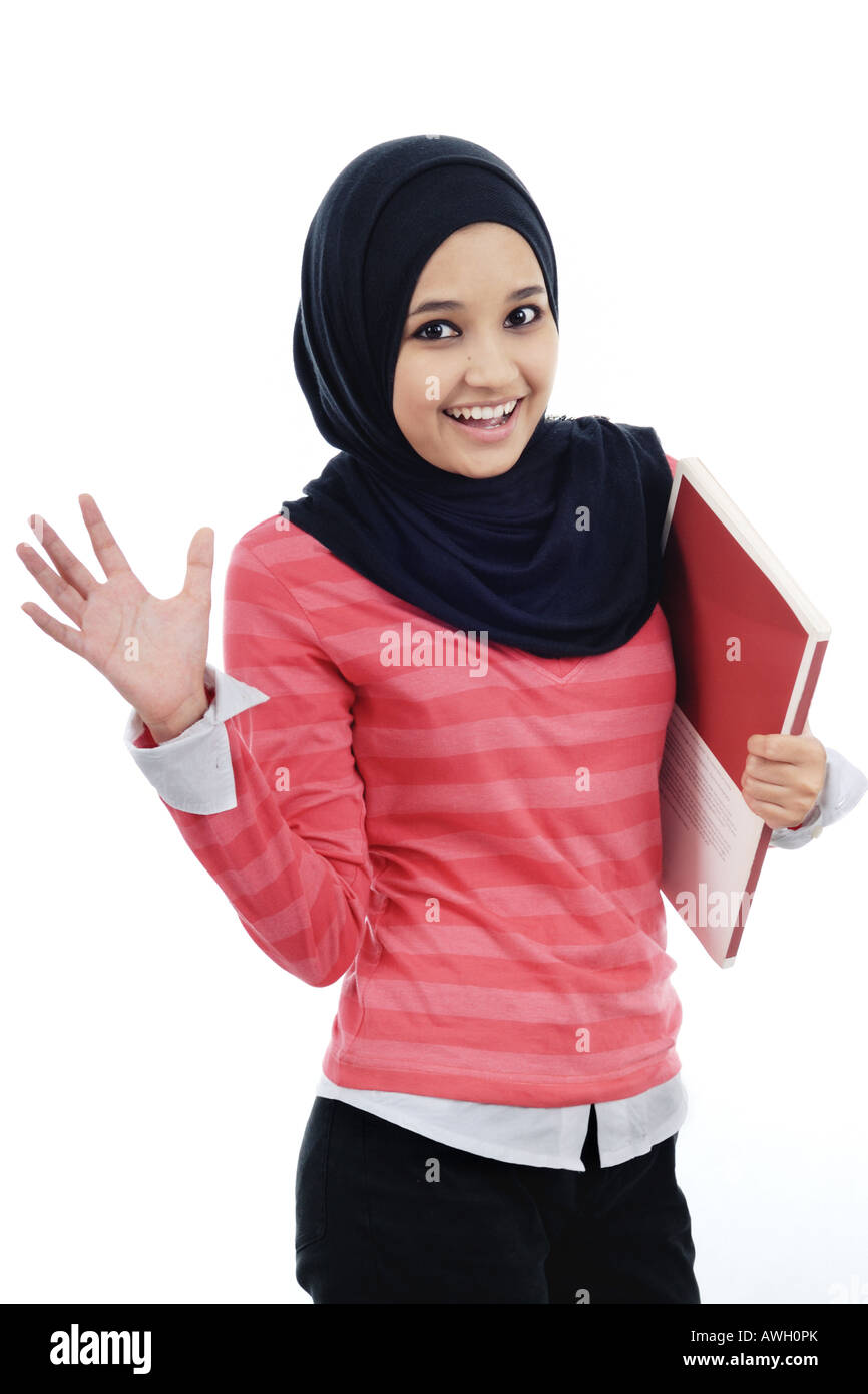 Muslim girl book islamic school hi-res stock photography and images - Alamy