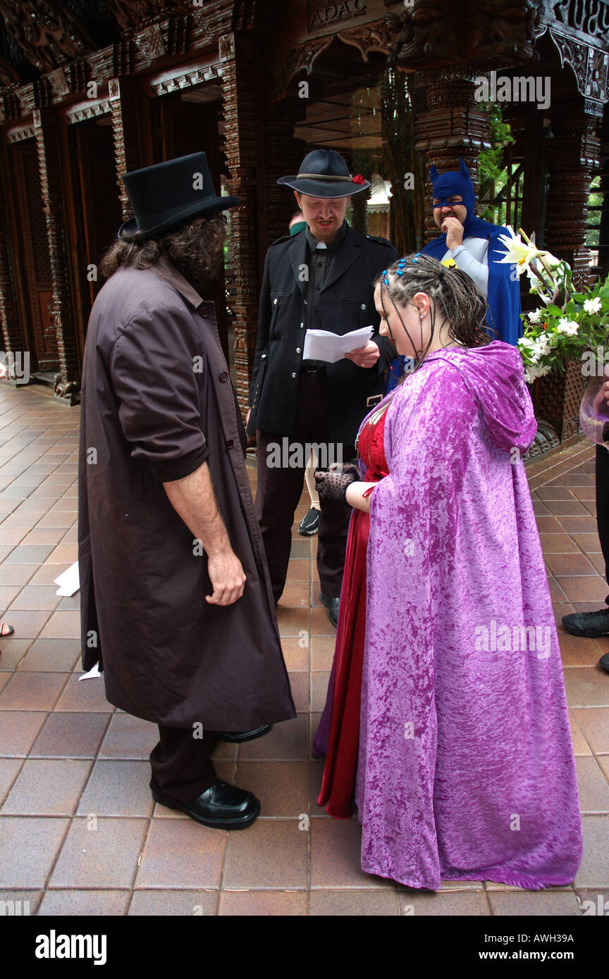 Discordian hi-res stock photography and images - Alamy
