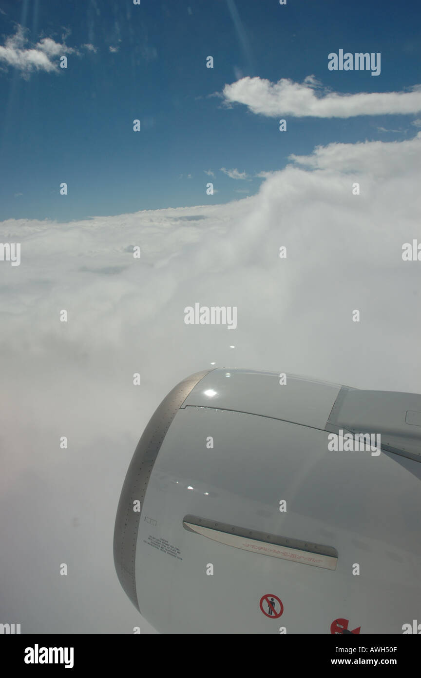 32000 feet hi-res stock photography and images - Alamy