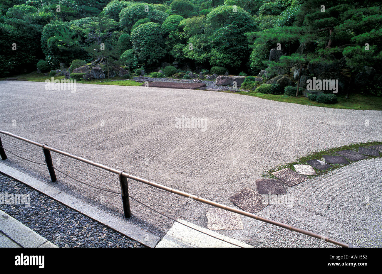 Konchi in temple buddhist temple kyoto japan hi-res stock photography ...