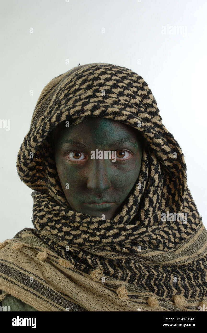 Arab shemagh scarf hi-res stock photography and images - Alamy