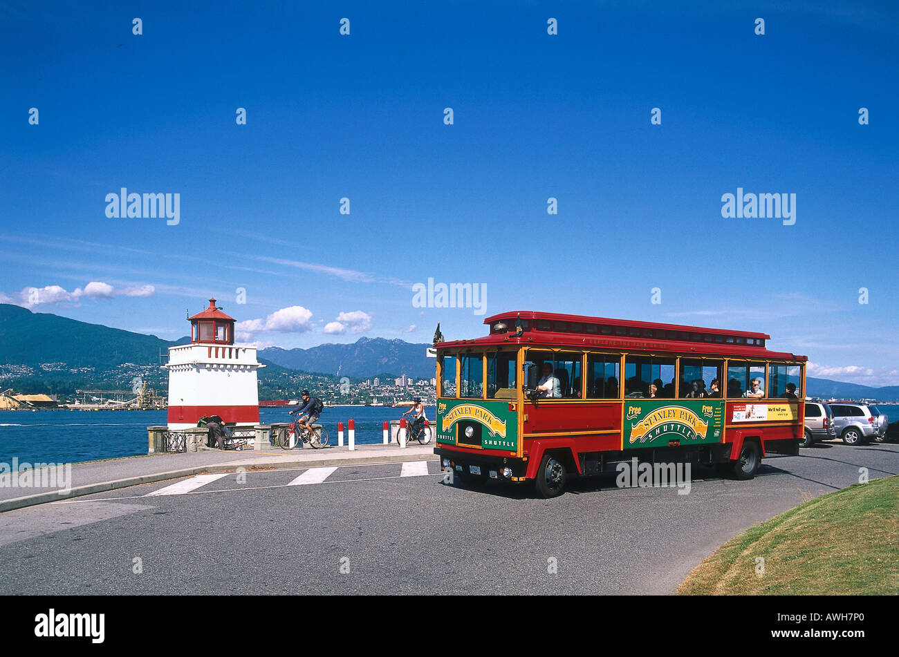 Free shuttle bus passing brockton point lighthouse hi-res stock ...