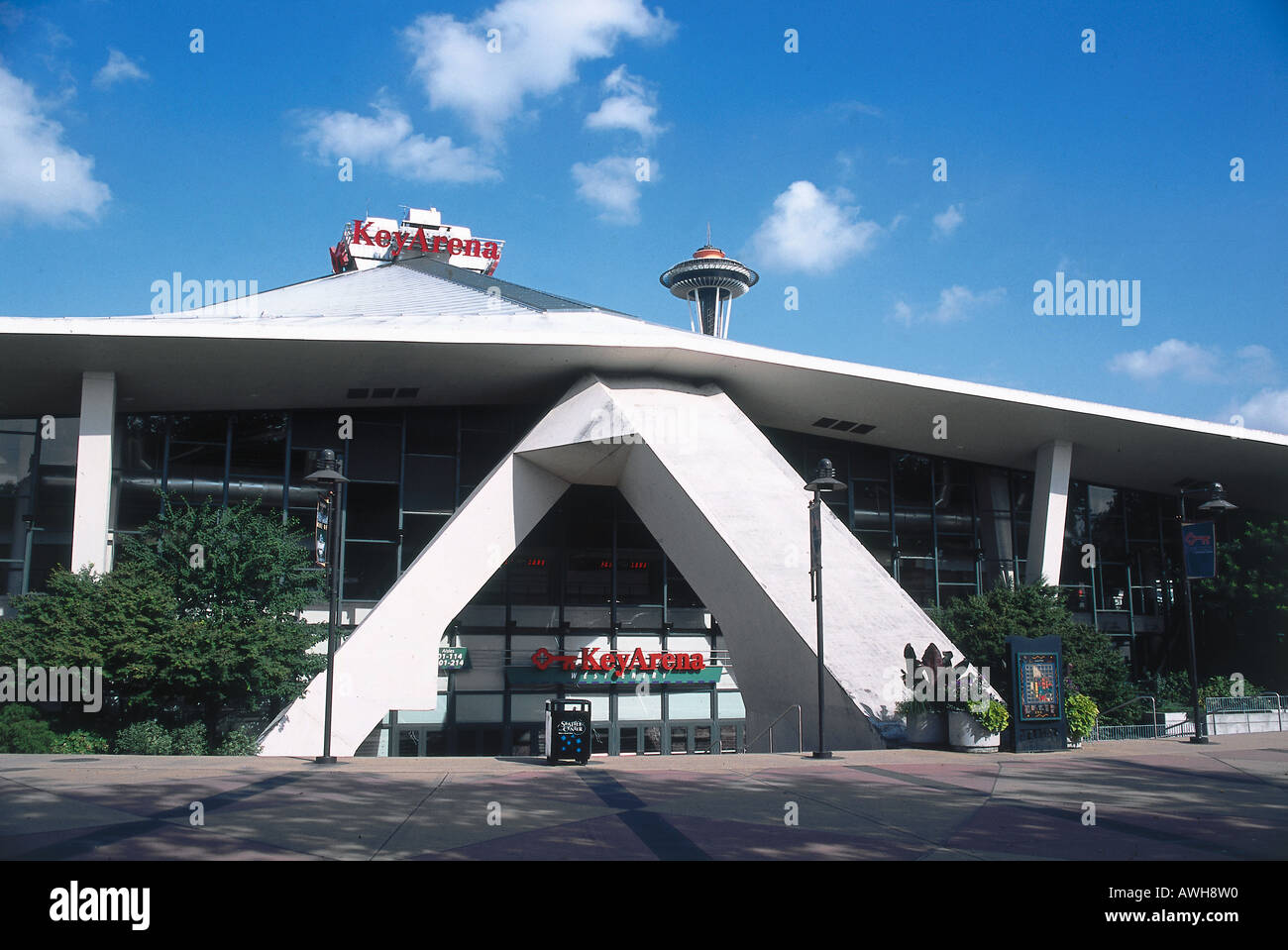 Keyarena at seattle center hi-res stock photography and images - Alamy