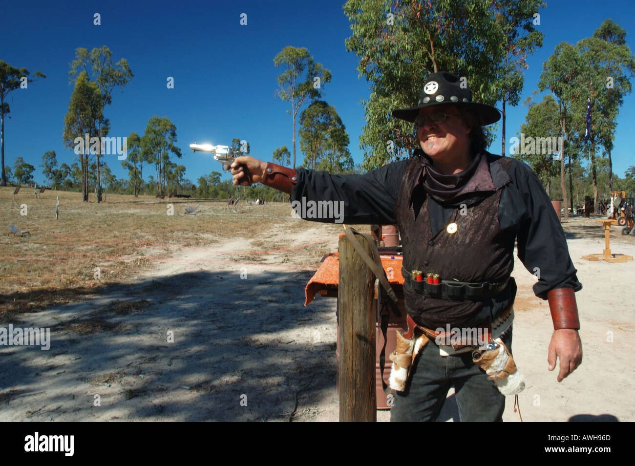 shooter at western shooting competition dsc 2747 Stock Photo - Alamy