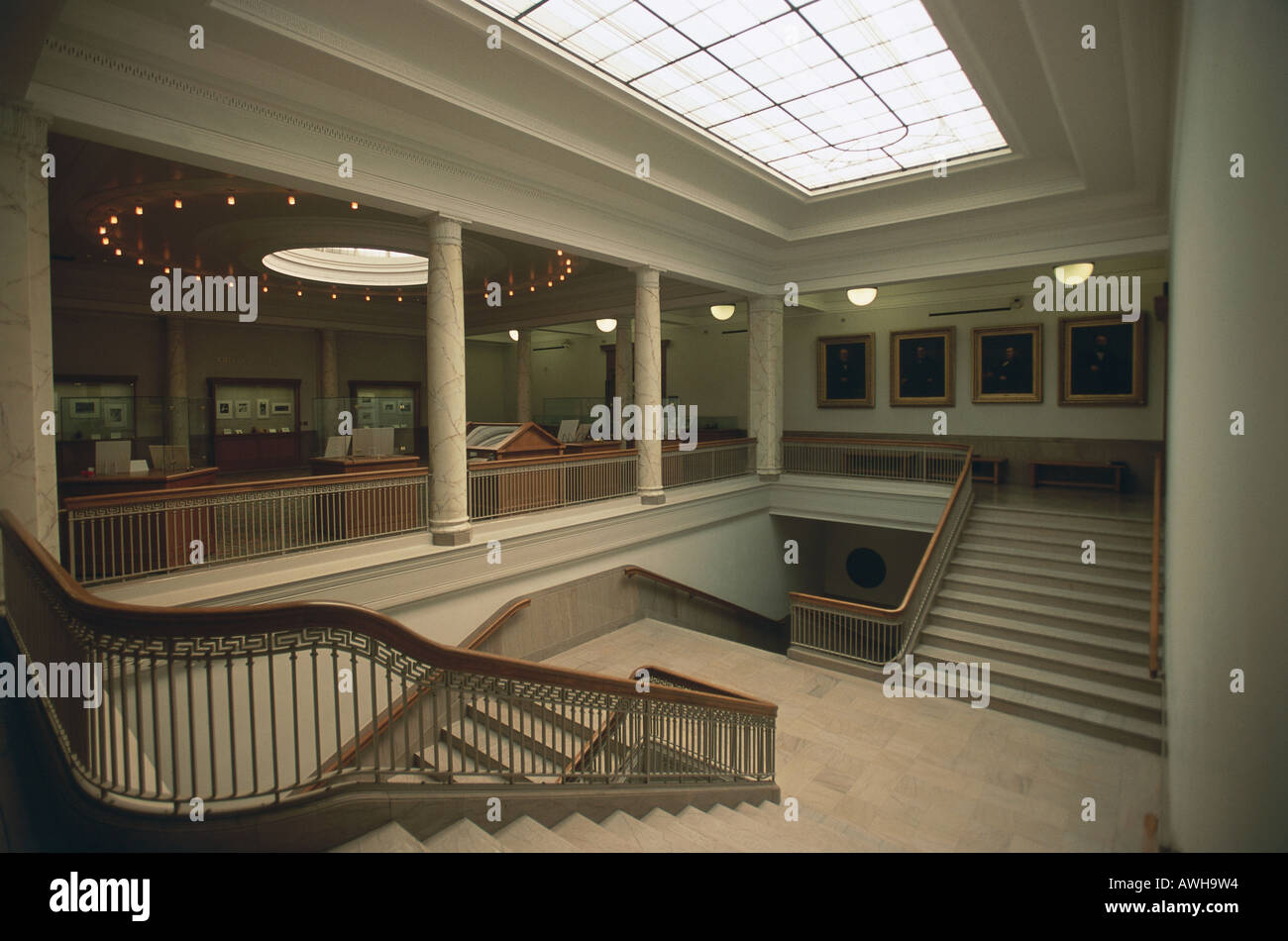 Oregon libraries hi-res stock photography and images - Alamy