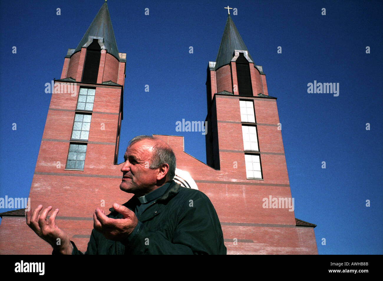 Kosovo unmik hi-res stock photography and images - Alamy