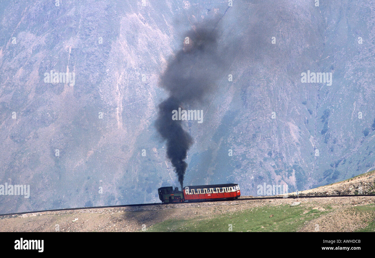 Snowdon Mountain Steam Train North Wales Stock Photo - Alamy