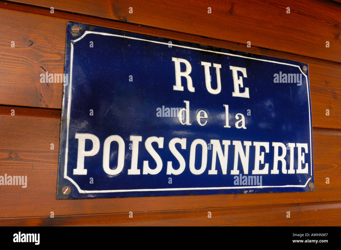 Enameled plate road sign hi-res stock photography and images - Alamy
