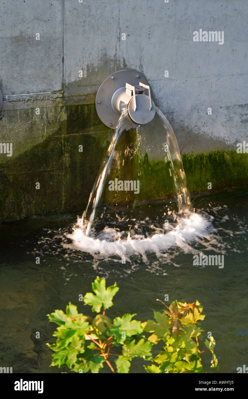 Storm water outfall hi-res stock photography and images - Alamy